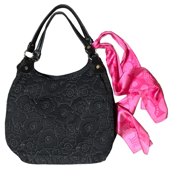 thirty-one | Bags | Thirtyone Quilted Black Floral Print Triple ...
